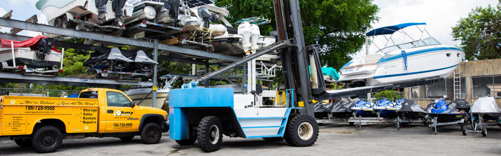 Boat Trailer Storage Miami - Boat Storage - Happy Trailer Storage